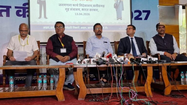 जनगणना 2026 दो चरणों में: 62,500 कर्मचारी उतरेंगे मैदान में, मोबाइल ऐप ...